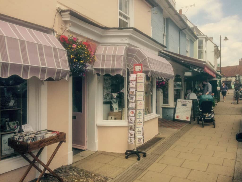 Dutch Canopies - Winchester Awnings